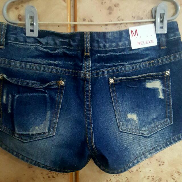Reap Short Jeans, Women's Fashion, Bottoms, Jeans & Leggings on Carousell