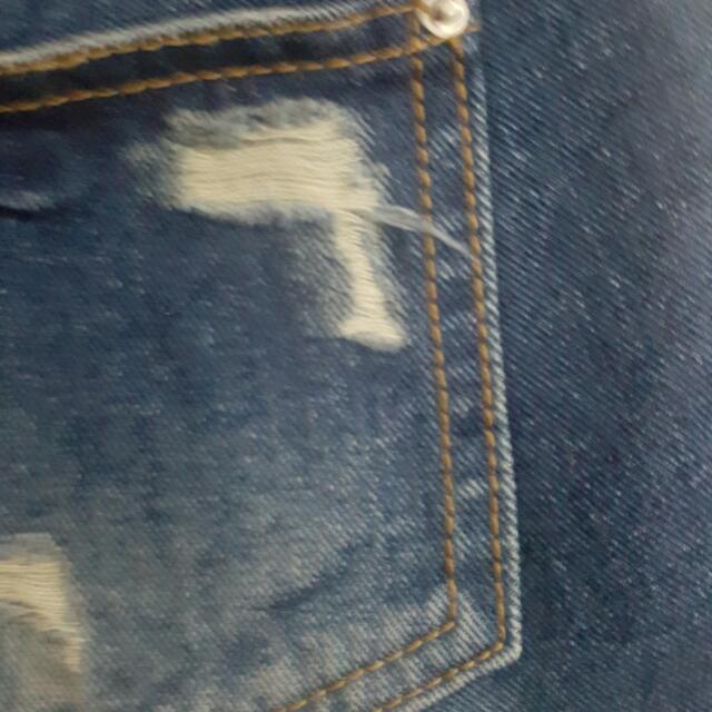 Reap Short Jeans, Women's Fashion, Bottoms, Jeans & Leggings on Carousell