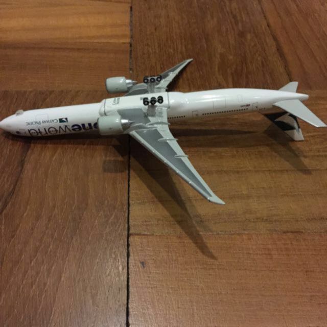 Cathay One World 1:500 Diecast B777, Hobbies & Toys, Toys & Games on ...