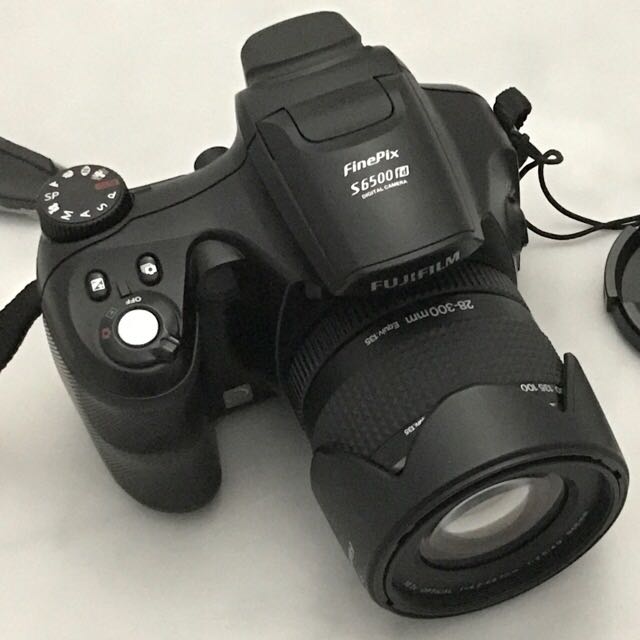 Fujifilm FinePix camera S6500fd, Photography, Cameras on Carousell