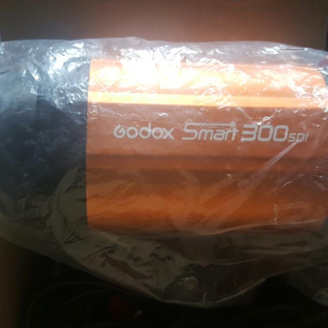 Godox SMART 300sdi, Photography, Photography Accessories, Flashes on ...