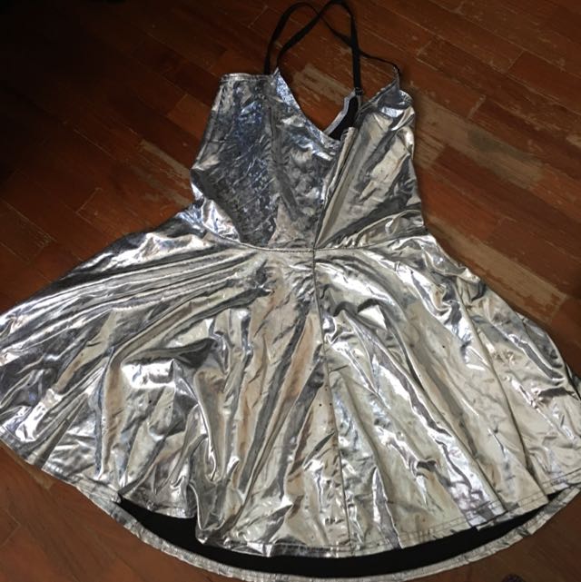Holographic Chrome Silver Dress, Women's Fashion, Tops, Sleeveless on ...