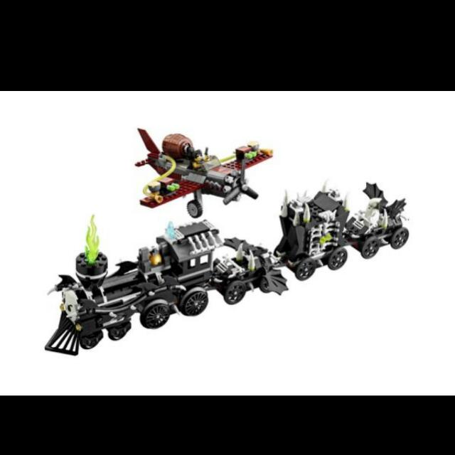 LEGO 9467 The Ghost Train, Hobbies & Toys, Toys & Games on Carousell