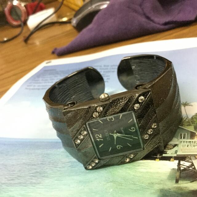 Original Studio Lady Bangle Watch, Women's Fashion, Watches ...