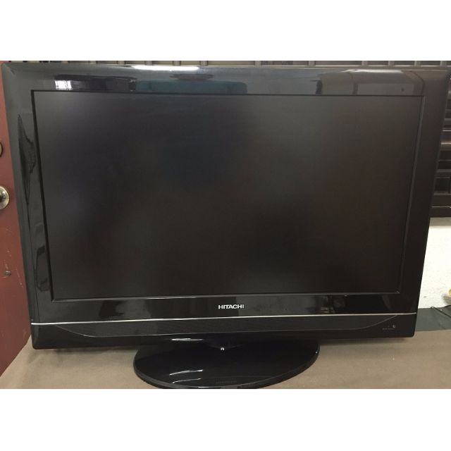 Hitachi 32 inch LCD TV, TV & Home Appliances, TV & Entertainment, TV on ...