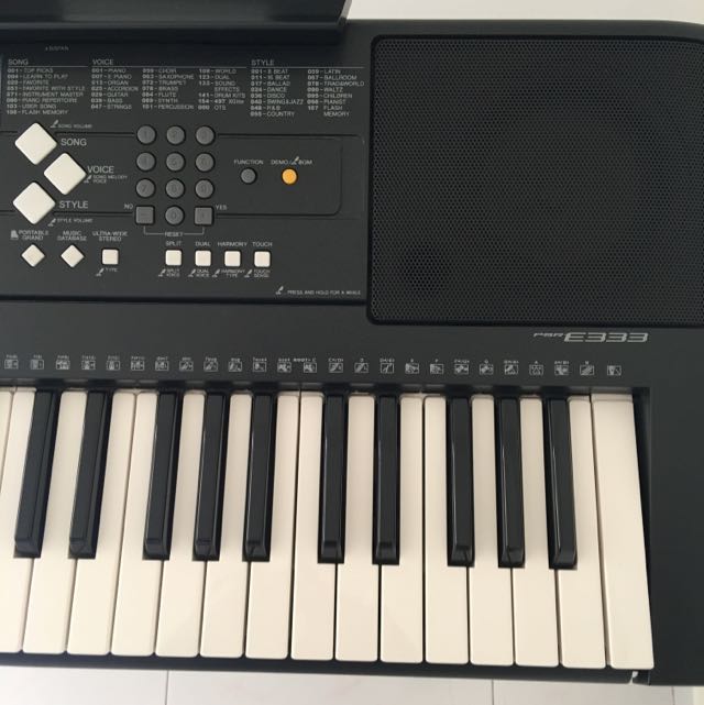 Yamaha Keyboard, Hobbies & Toys, Music & Media, Musical Instruments on ...