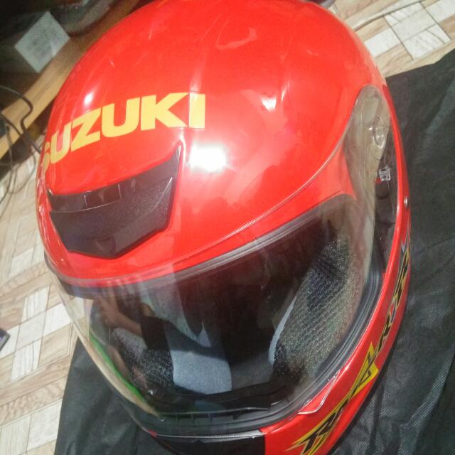 Suzuki Raider R150 Full Face Helmet, Motorbikes on Carousell