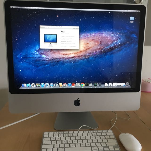 2009 iMac complete with original keyboard and mouse, Computers & Tech ...