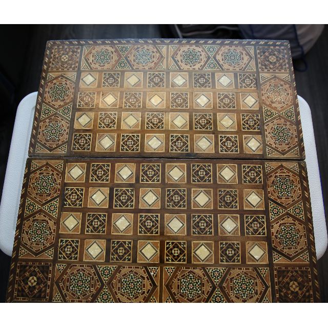 Veneer Inlay Arabesque Backgammon and Chess Set, Furniture & Home ...