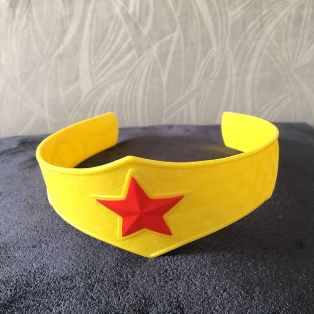 McDonald's Wonder Woman Tiara, Hobbies & Toys, Books & Magazines ...