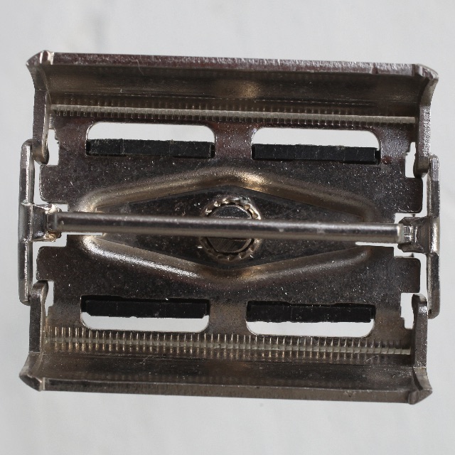 Russian DE adjustable razor ("Ideal") - Gillette Super Slim clone ...