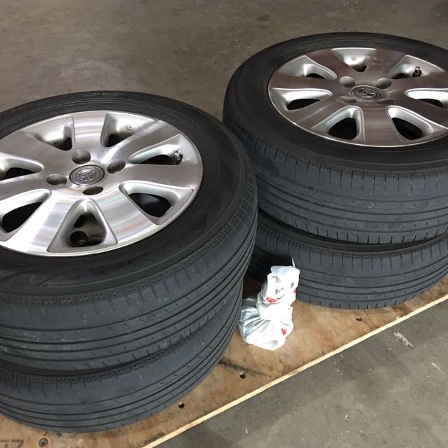 Original Toyota Vios 14" Rims, Car Accessories on Carousell