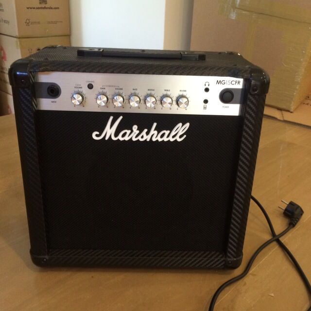 Marshall Electric Guitar Amplifier, Hobbies & Toys, Music & Media ...