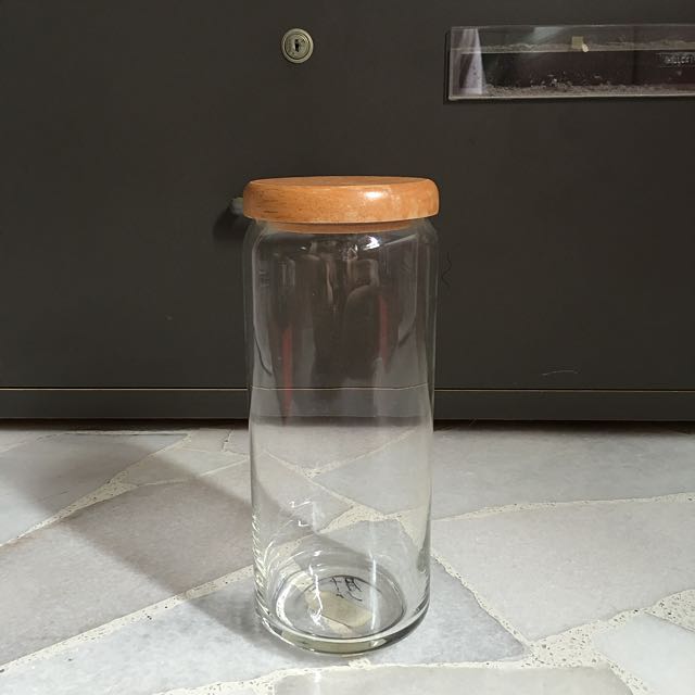 Round Glass Container With Wooden Lid, TV & Home Appliances, Kitchen ...