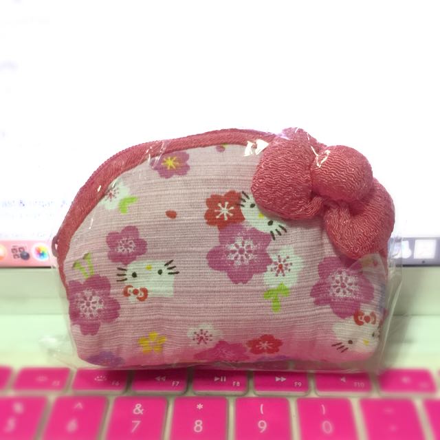 Hello Kitty Sanrio Coin Pouch, Women's Fashion, Bags & Wallets, Wallets ...