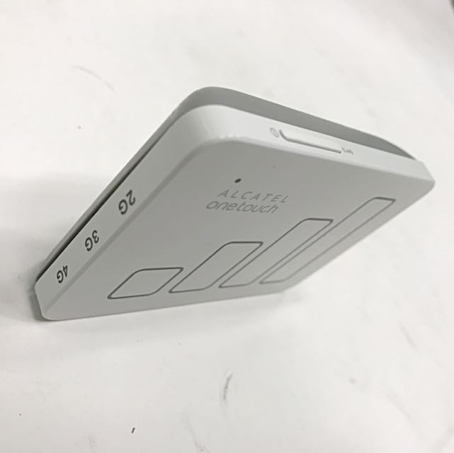 Alcatel one touch link 4G Portable Wifi Router, Computers & Tech, Parts ...