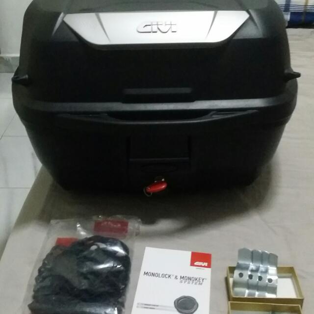 Givi box 43L (E43NML-ADV), Car Accessories on Carousell