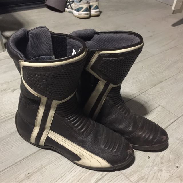 Puma Riding Boots (Gortex), Sports Equipment, Sports & Games, Water ...