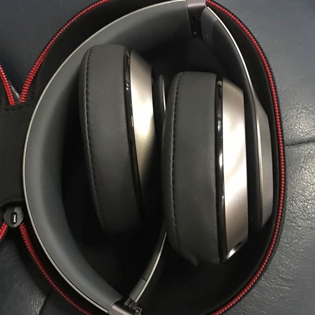 Beats Studio Over Ear Head Phones Titanium Color, Audio, Headphones ...