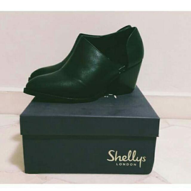 Shellys LONDON, Women's Fashion, Footwear, Flipflops and Slides on ...