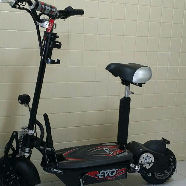 Evo Escooter 48V 1600W, Sports Equipment, PMDs, E-Scooters & E-Bikes ...