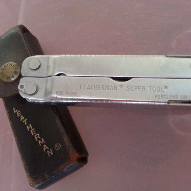 Leatherman Supertool 300, Sports Equipment, Other Sports Equipment and ...