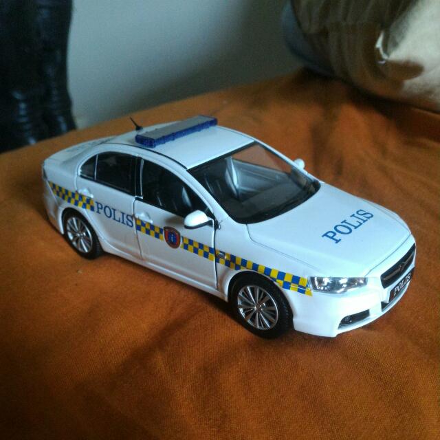 PDRM Proton Inspira Police Car 1/24, Hobbies & Toys, Toys & Games on ...