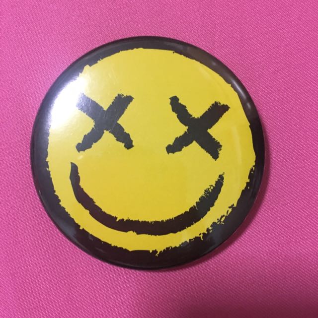 Smiley Badge, Hobbies & Toys, Stationery & Craft, Craft Supplies ...