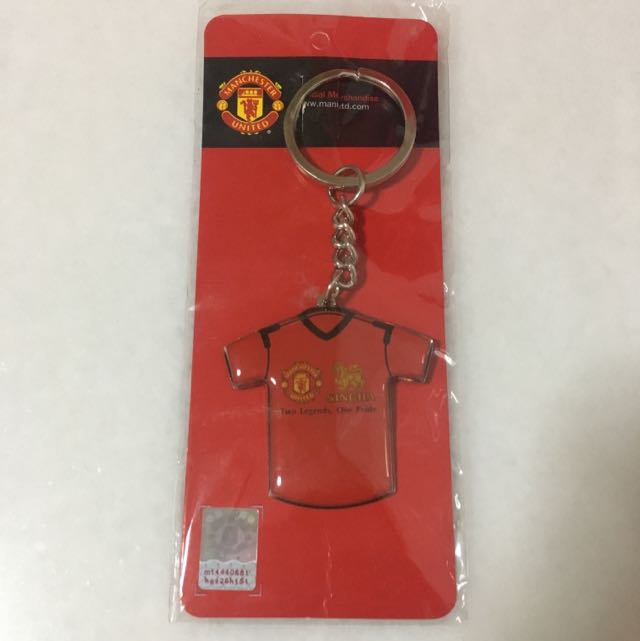Manchester United Manutd Man Utd Jersey Keychain, Hobbies & Toys ...