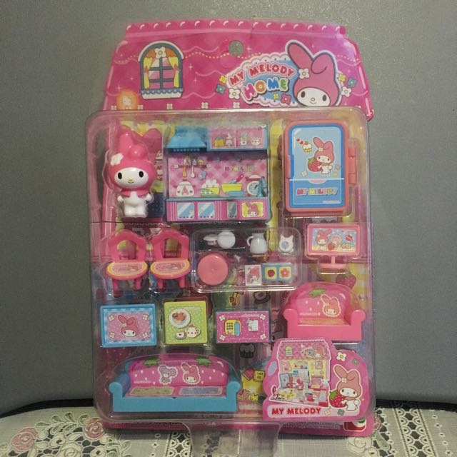 My Melody Miniature Set, Toys & Games, Bricks & Figurines on Carousell