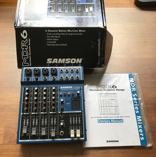 Samson MDR6, Audio, Headphones & Headsets on Carousell