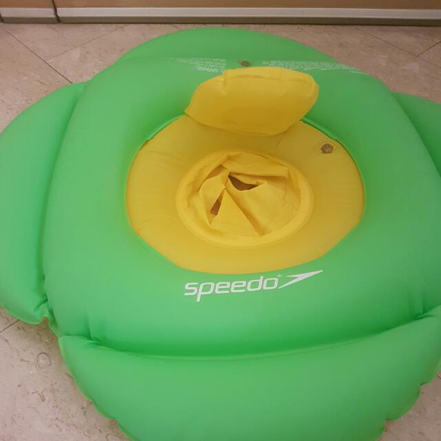 Speedo Baby Float, Babies & Kids, Babies & Kids Fashion on Carousell