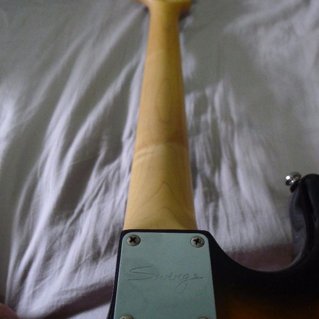 SWING STANDARD SERIES STRATOCASTER (2 TONE SUNBURST), Hobbies & Toys ...