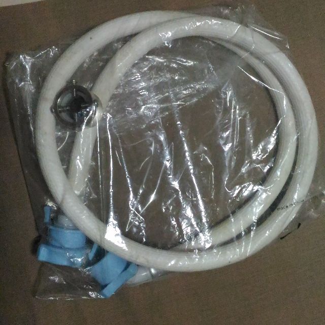 Washing Machine Water Inlet Hose -"screw-on" connectors, Furniture ...