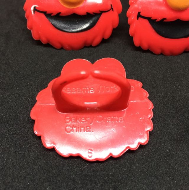 Elmo Cupcake Rings Sesame Street, Food & Drinks, Homemade Bakes on ...
