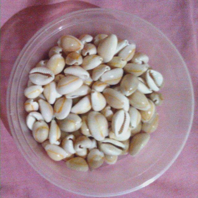 sungka with complete shells, Hobbies & Toys, Toys & Games on Carousell