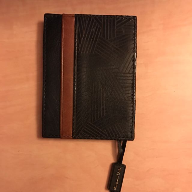 Massimo Dutti Magic Wallet, Men's Fashion, Watches & Accessories ...