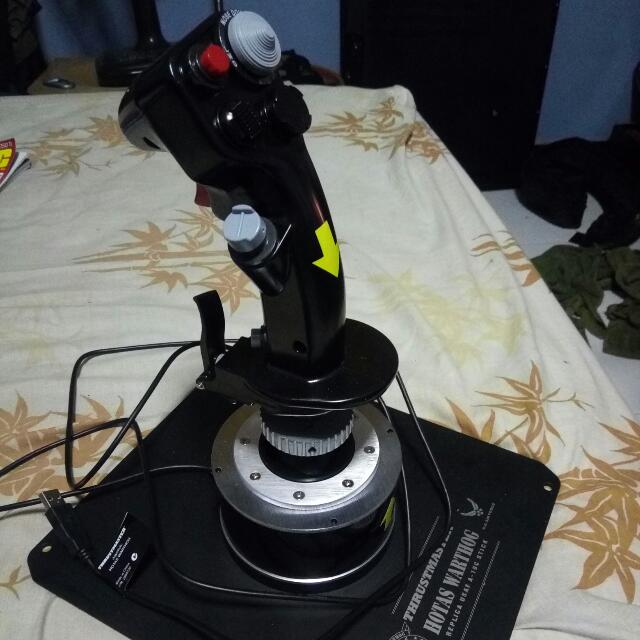 Thrustmaster HOTAS Warthog Flightstick, Computers & Tech, Parts ...