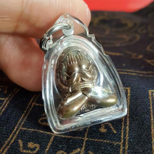 Phra Pidta Maha Ud "Pidta Pakawan", Everything Else on Carousell