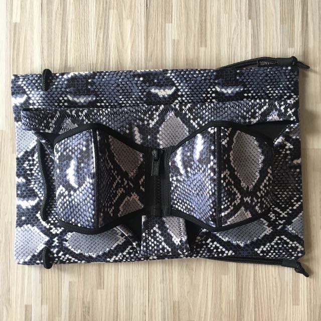 Winnie Polly Python Triangl Bikini, Women's Fashion, Swimwear, Bikinis ...