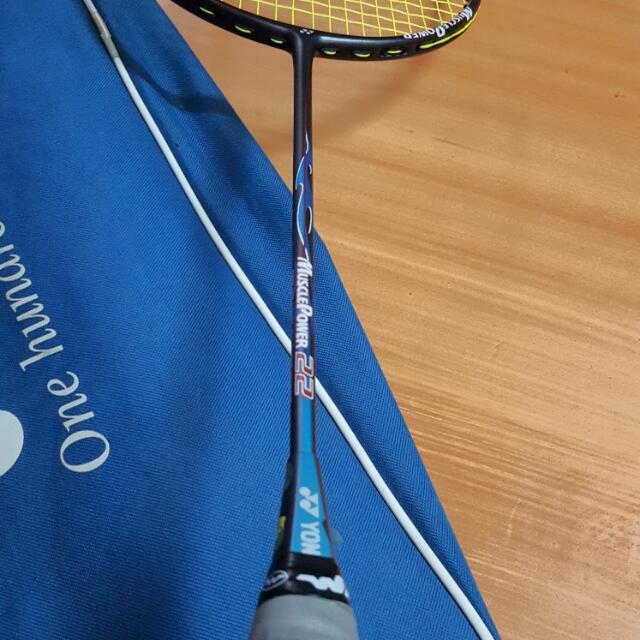 Rarely Used Yonex MUSCLE POWER 22 Badminton Racket With 1 FREE FLOTT ...