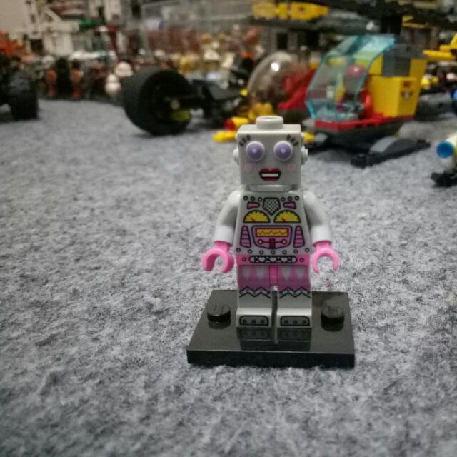 LEGO Series 11 Minifigure- Lady Robot, Hobbies & Toys, Toys & Games on ...