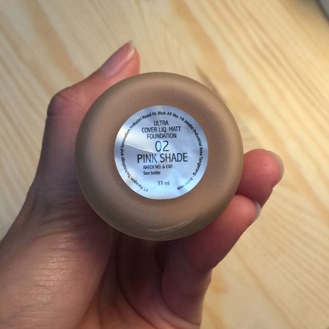 Make Over Ultra Cover Liquid Matt Foundation Shade 02 Pink Shade ...
