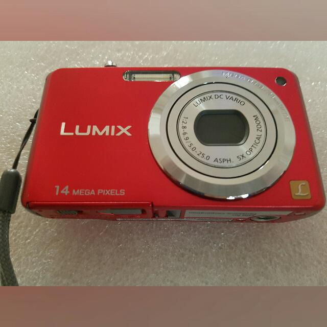 Panasonic LUMIX 14 MEGA PIXELS, Photography, Cameras on Carousell