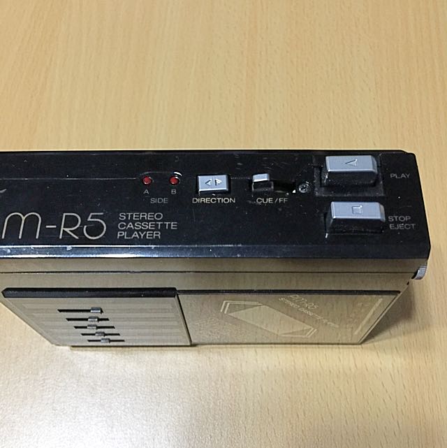 Akai PM-R5 Cassette & Radio Walkman, Hobbies & Toys, Memorabilia ...