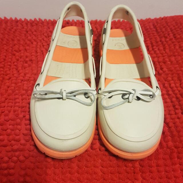 Crocs boat Shoes, Women's Fashion, Footwear, Sandals on Carousell
