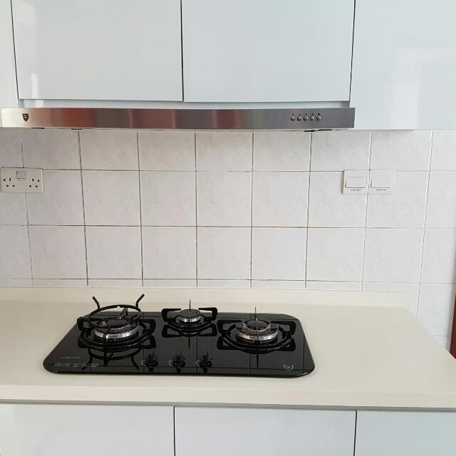 Hook and Hob, TV & Home Appliances, Kitchen Appliances, Hobs & Hoods on ...