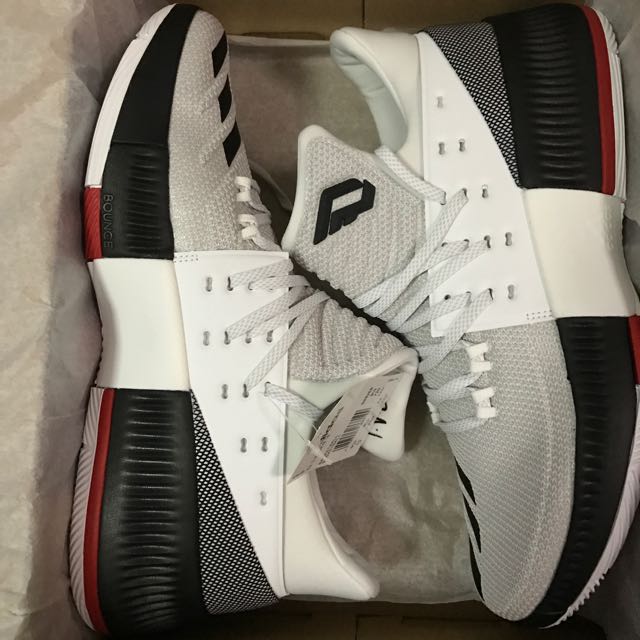 Adidas D Lillard 3, Men's Fashion, Footwear, Sneakers on Carousell