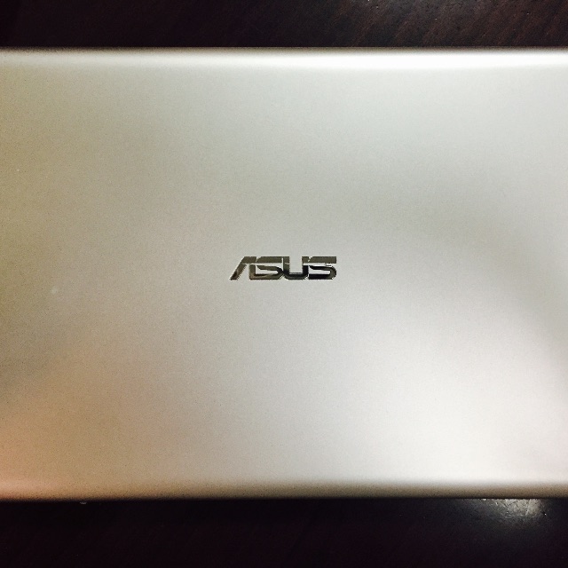 ASUS Vivobook E200H (Labtop) 可議價, 電腦＆科技, 手提電腦 - Carousell