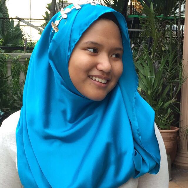 Snood Satin Shawl, Women's Fashion, Muslimah Fashion, Hijabs on Carousell